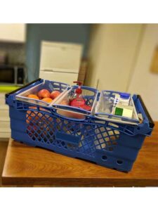 Cajas apilables de plástico – PLV, Cartelería, Portaprecios, y ...