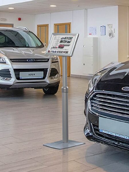 Porta Menús ajustable – PLV, Cartelería, Portaprecios, y equipamiento ...